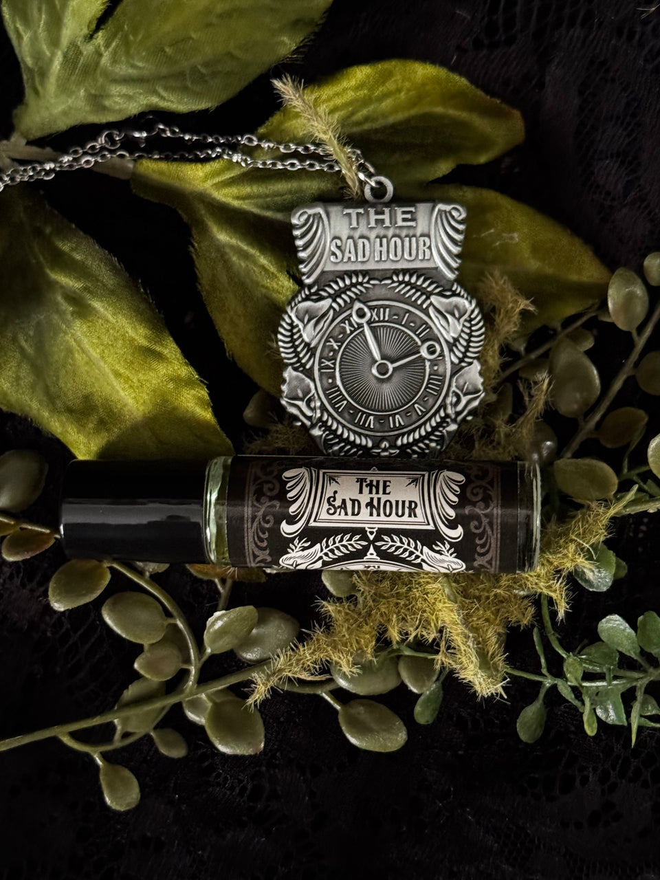 The Sad Hour (ferns & figs) – Seance