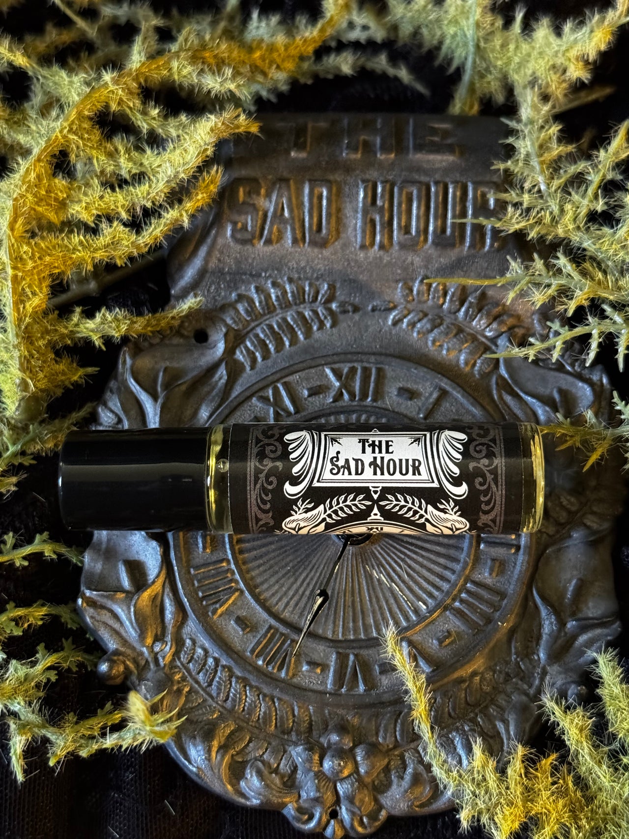 The Sad Hour (ferns & figs) – Seance